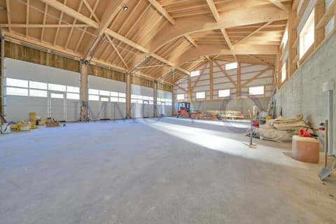 Croy/Romainmôtier: Tous les locaux commerciaux à vendre