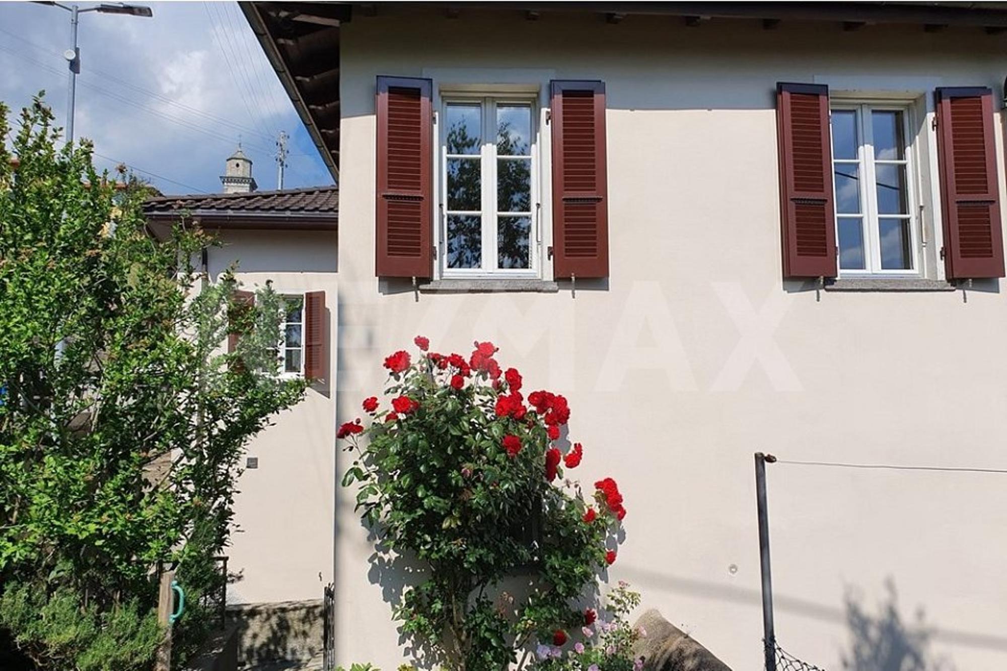 CAPRIASCA: Ein besonderer Ort in Bidogno: Entdecken Sie den Charme des Lebens im Dorfkern