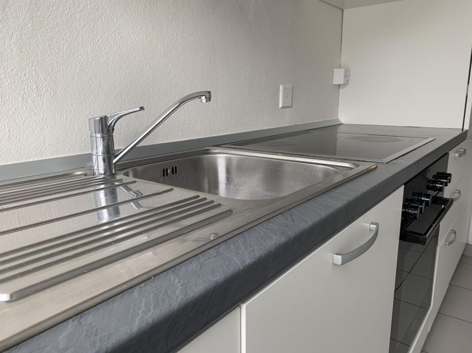 COMODO 2.5 LOCALI IN ZONA CENTRALE, Via Beltramina 10, CHF 1242