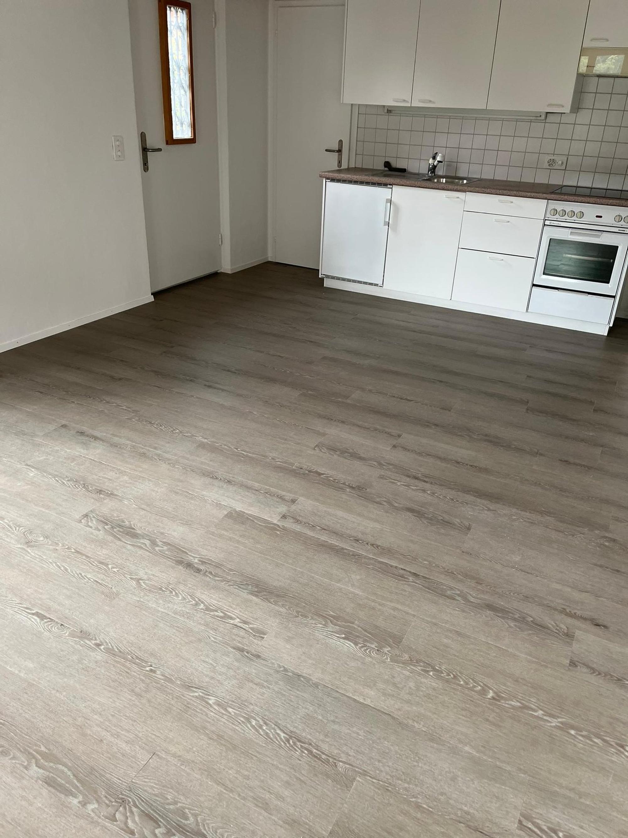 Retail space for rent in the center of G..., Dorfstrasse 89, CHF 2000