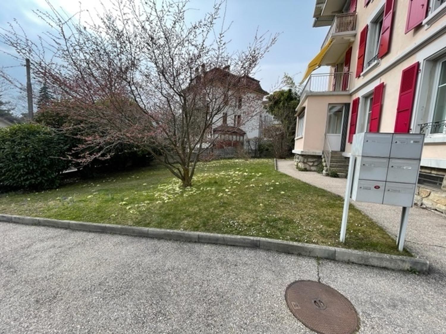 A louer - PP Ext. N°4 - Rte d'Oron 19 - 1010 Lausanne