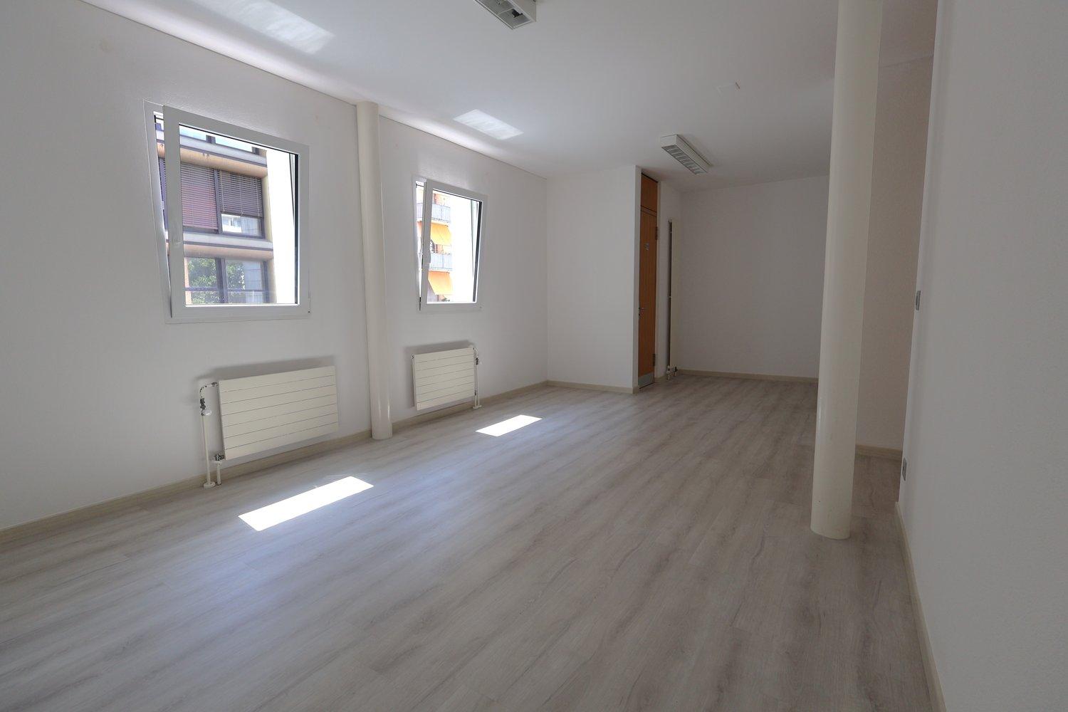 FINO A 3 MESI GRATUITI - Ufficio 25 mq i..., Via Dante Alighieri 25, CHF 410