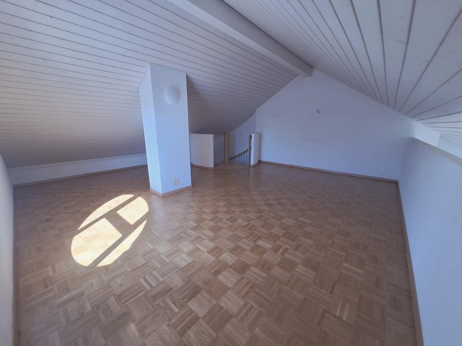 Magnifique appartement de 3.5 pièces en ..., Route de l'Hôpital 5, CHF 2950