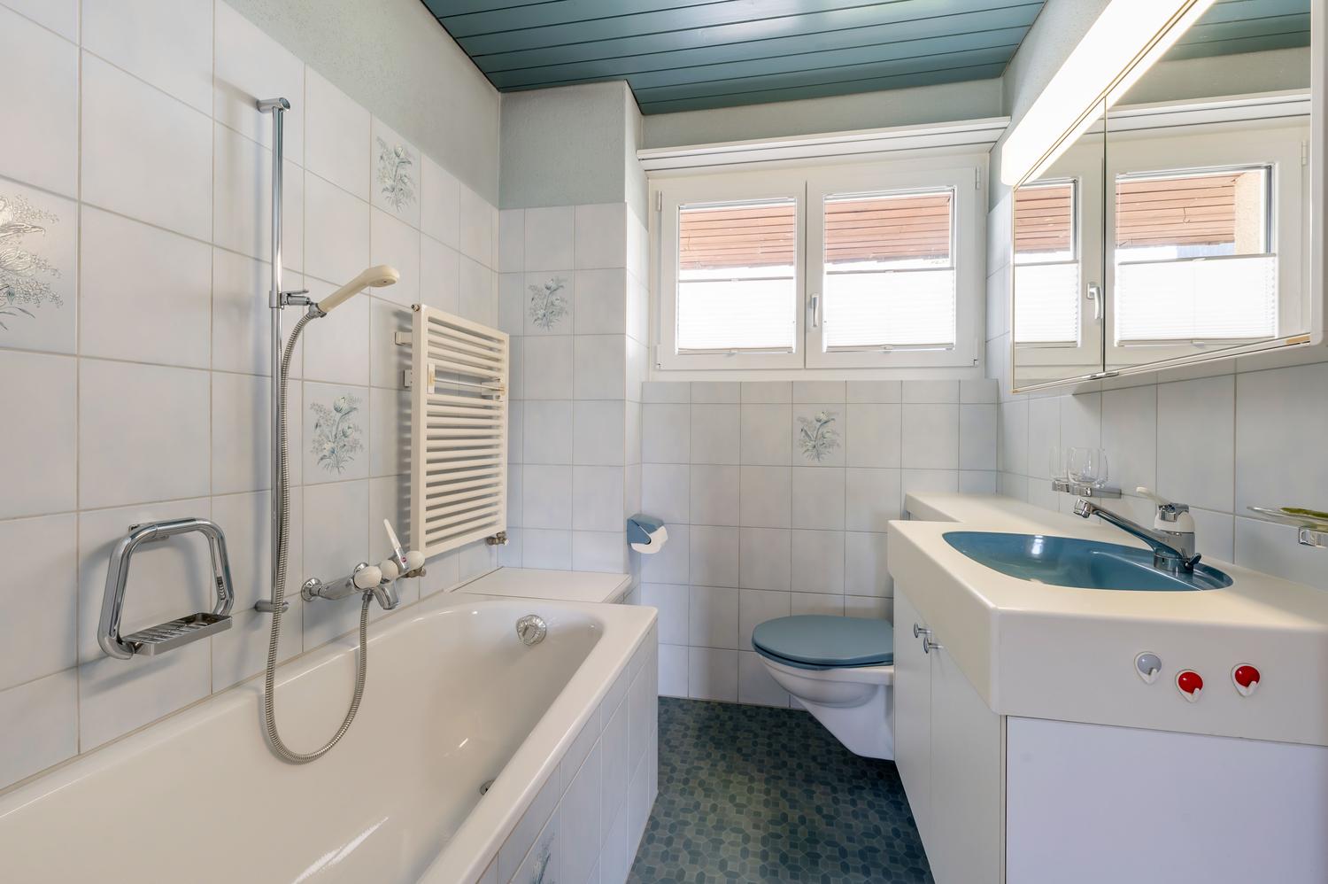 Grosszügiger Garten und fantastische Wei..., Stockackerstrasse 9, CHF ...