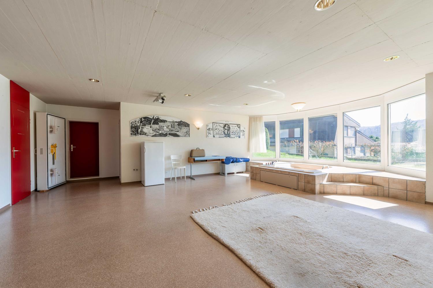 Grosszügiger Garten und fantastische Wei..., Stockackerstrasse 9, CHF ...