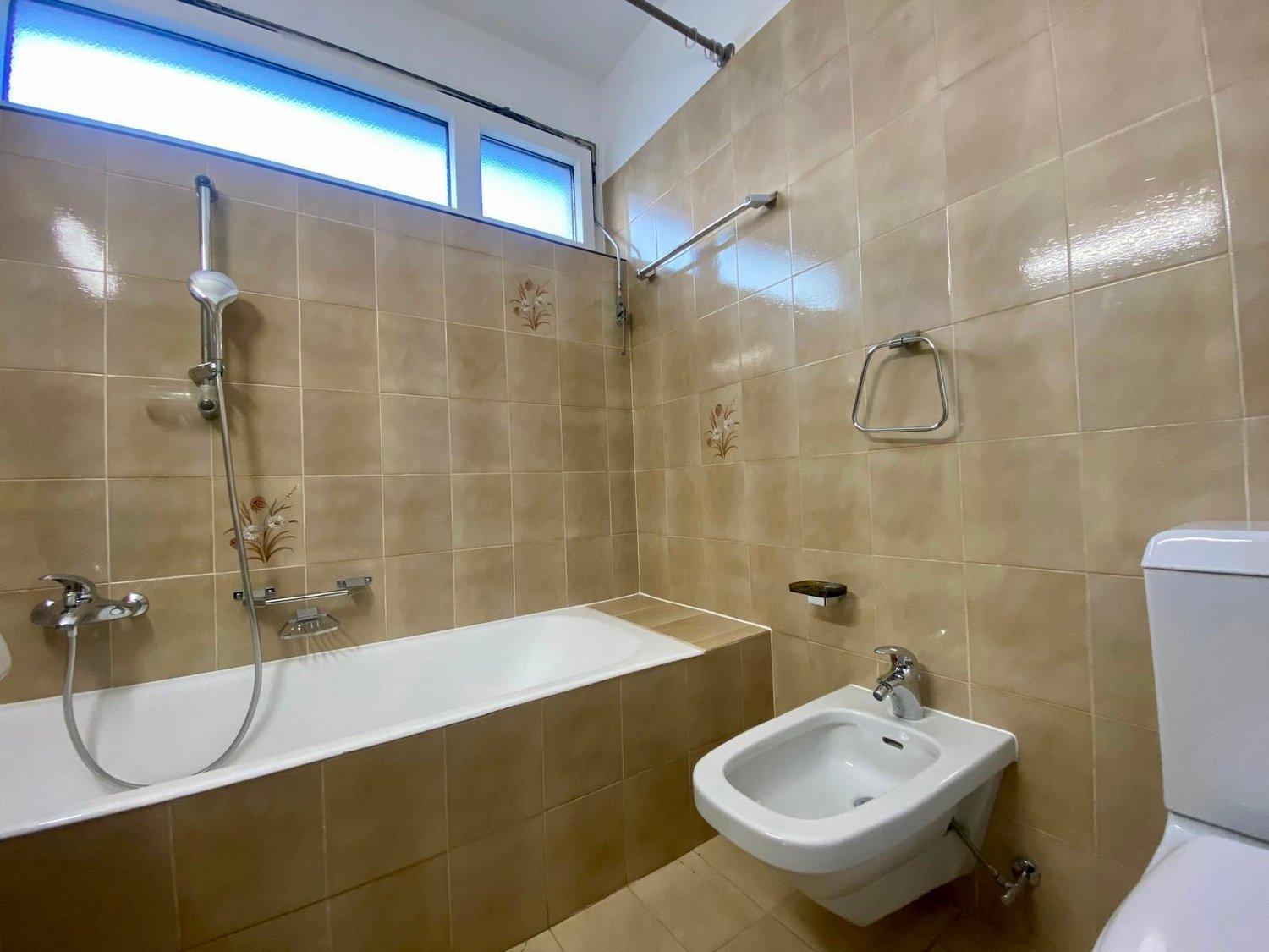 Appartamento di 4.5 locali a pochi passi..., Via Giovanni Ferri 6, CHF 1790
