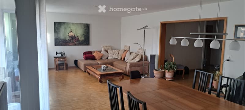 Jolie chambre à louer à Echallens