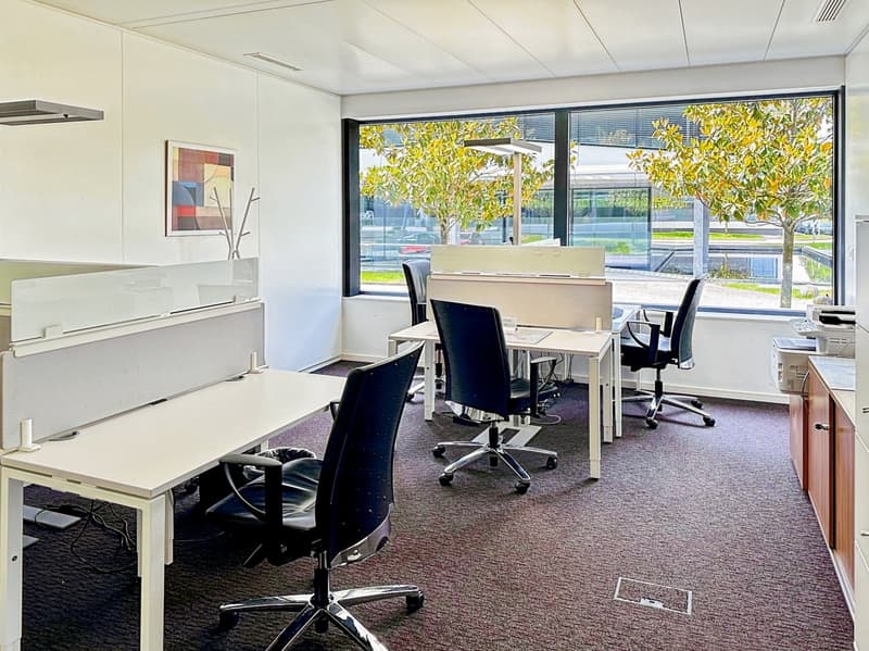 Espace de bureau ouvert tout compris pour vous-même et votre équipe à ...