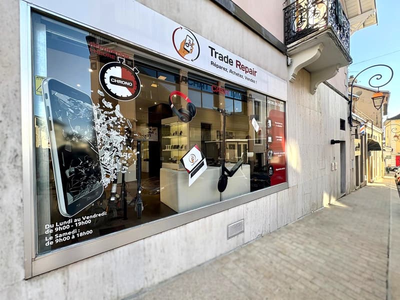 À VENDRE : Fonds de Commerce Informatique & High-Tech Gex (55 m²)