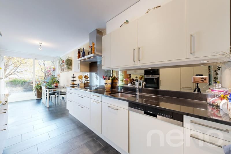 Appartement au rez-de-chaussée avec terr..., Sion, CHF 870000