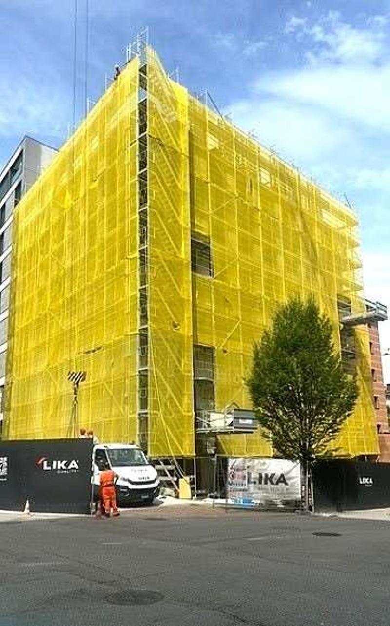 MODERNO SPAZIO COMMERCIALE