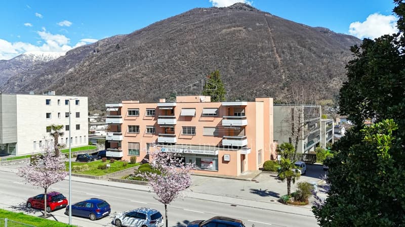 LOSONE - Appartamento luminoso e versati..., Via Municipio 4, CHF 680000