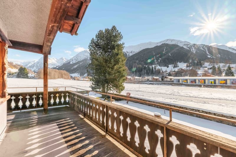 Klosters: Ferienhaus an einzigartiger Lage und umgeben von Natur