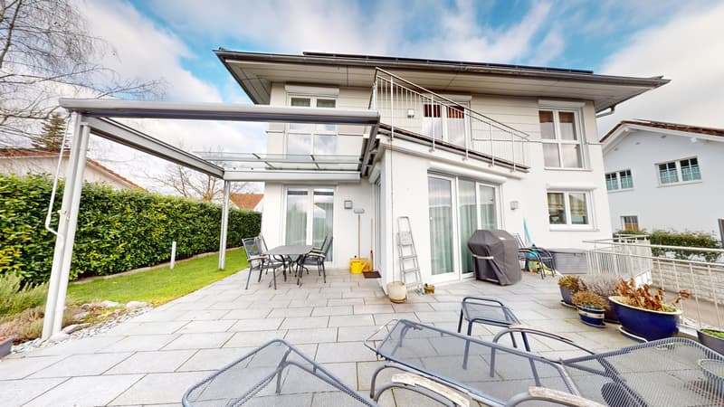 Modernes Minergie Einfamilienhaus mit Photovoltaik-Anlage | homegate.ch