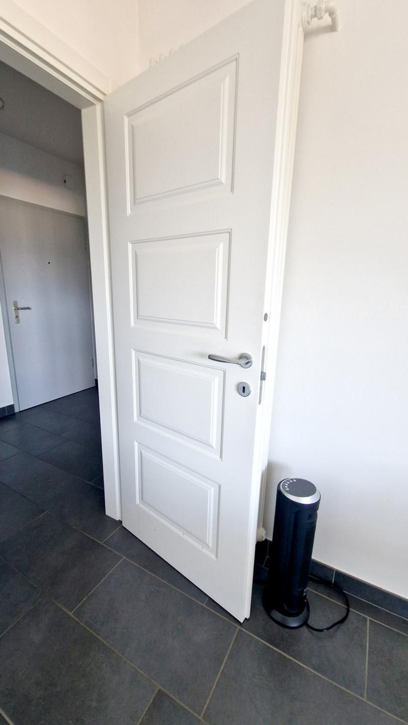 Bel 3,5 panoramico completamente ristrutturato in stile moderno.