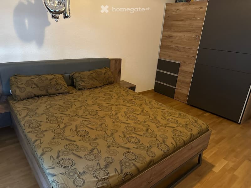 WG Zimmer mit Mobilien