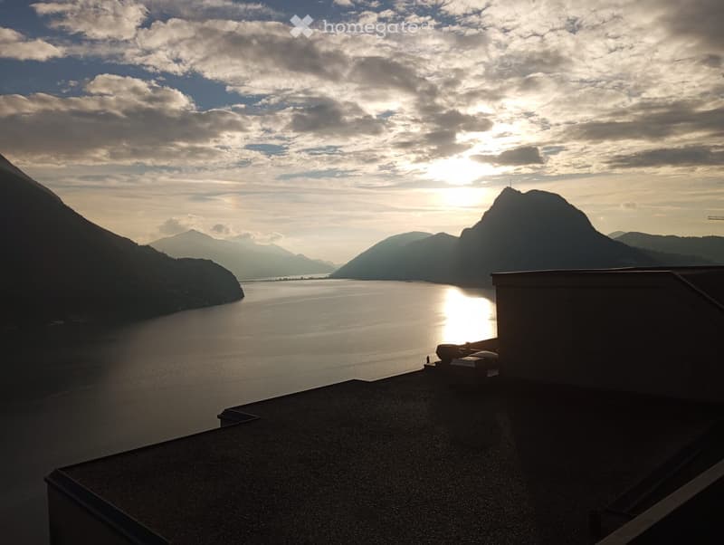 SPLENDIDO APPARTAMENTO CON VISTA MOZZAFIATO A CASTAGNOLA