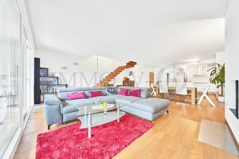 SPACIEUX DUPLEX DE STANDING AVEC JARDINS ET BALCON